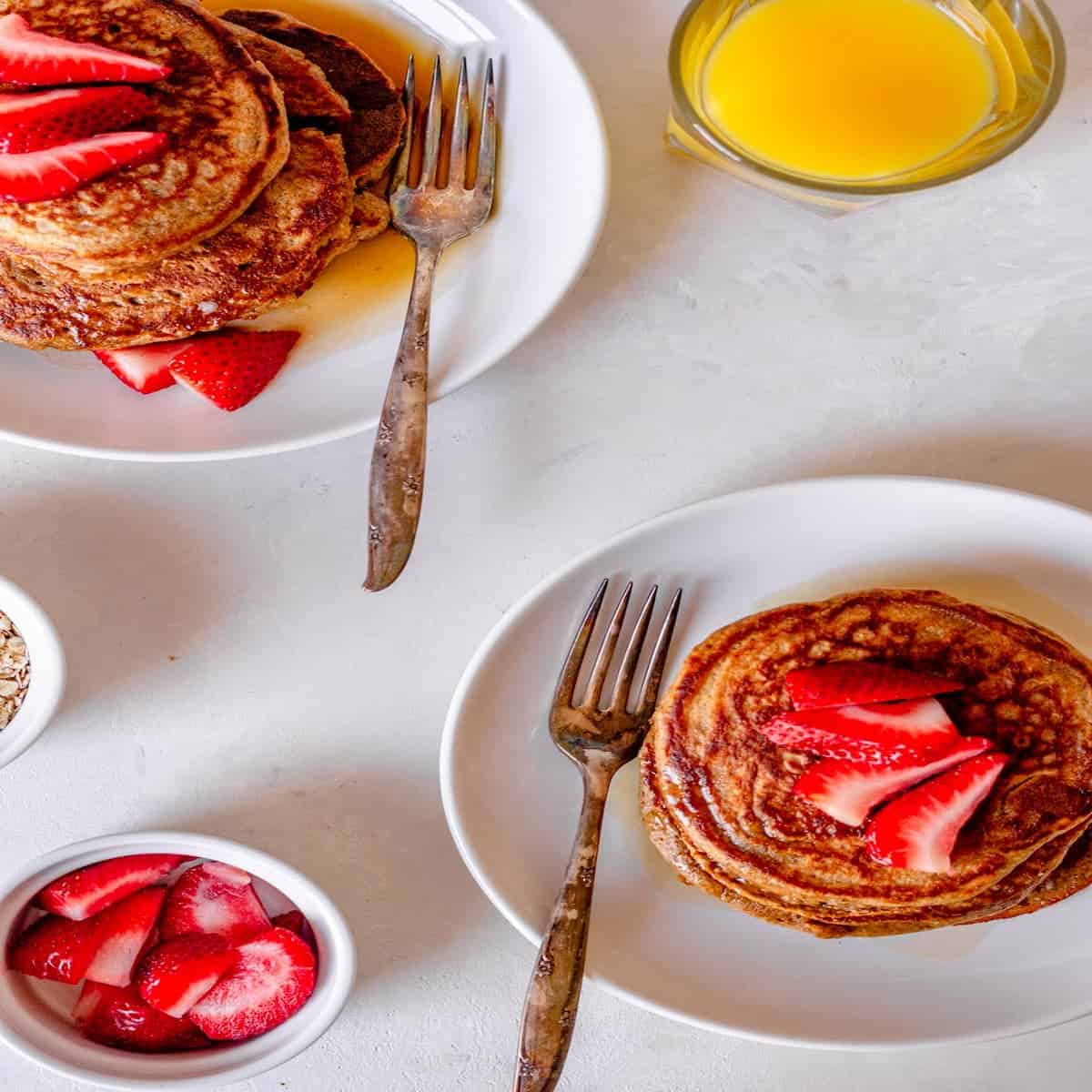 healthy-oat-flour-pancakes-real-food-with-sarah