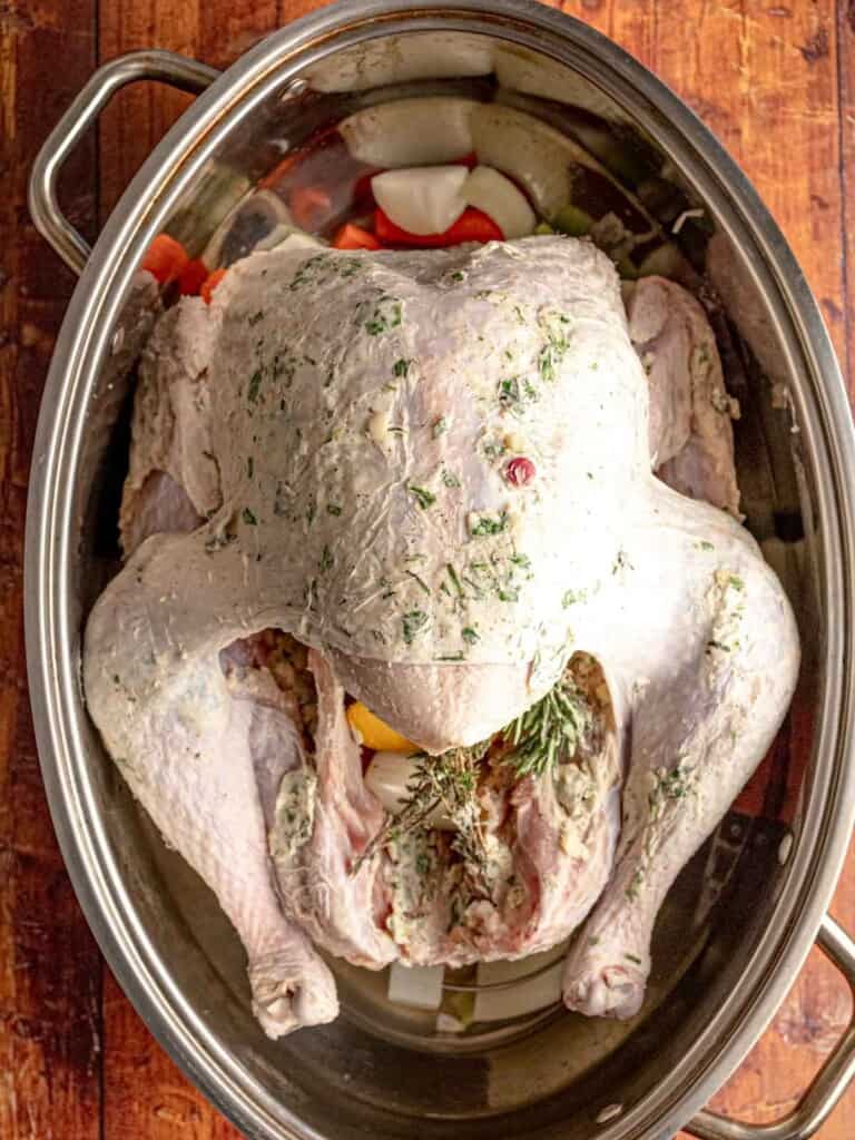 How to Roast a Turkey (Juicy, No-Fuss Method) – Real Food with Sarah