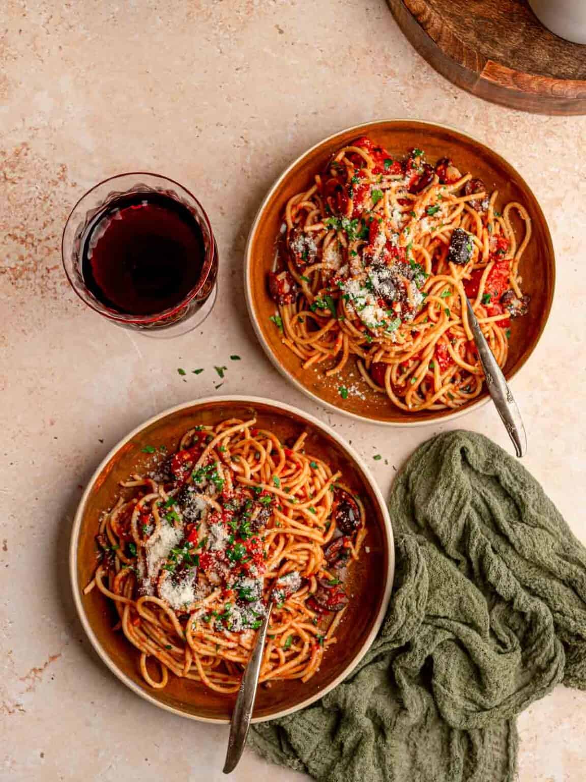 Easy Italian Puttanesca Sauce (30-Minute Recipe) – Real Food with Sarah