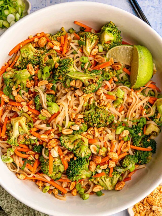 Quick And Easy Cold Noodle Salad With Spicy Peanut Dressing Real Food With Sarah